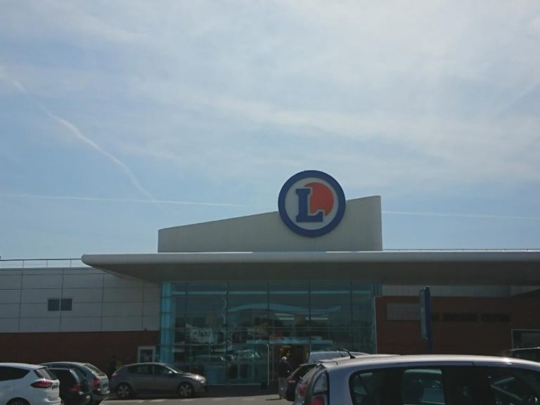 Nos magasins - SCA OUEST